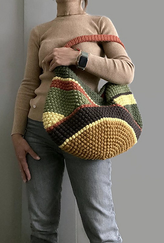 Ravelry: Multicolor Bag in Wool pattern by isWoolish