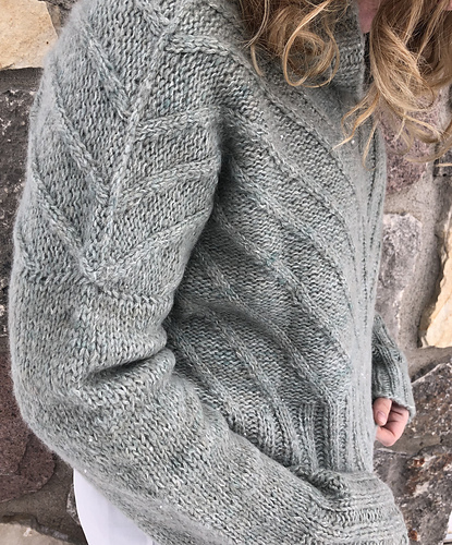 Ravelry: Fishbone chunky sweater pattern by Neringa Ruke