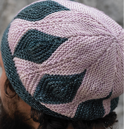 Ravelry: Fogrande pattern by Woolly Wormhead