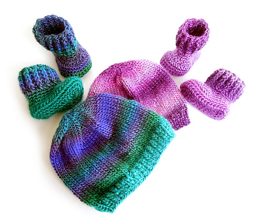 Ravelry: Baby Snuggly Snuggs pattern by Elizabeth Alan