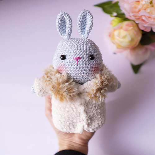 Ravelry: Luna bunny pattern by Anh Le