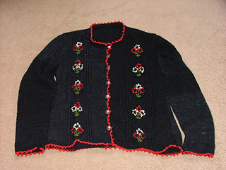 Ravelry: jaknitspurl's Tyrolean Cardigan