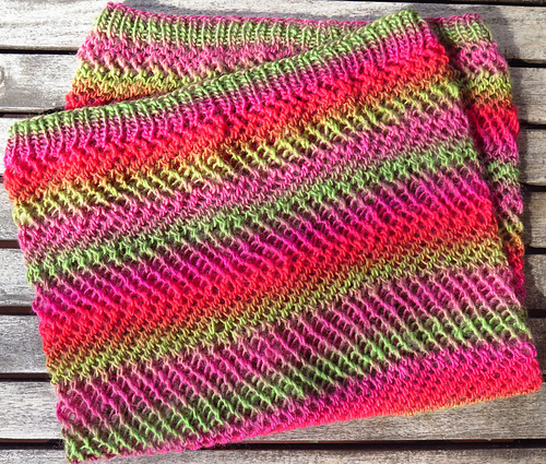 Ravelry: Err-Nerr Cowl pattern by Brooke Emrich