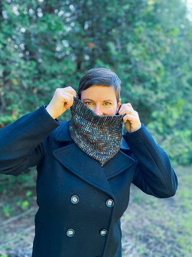 Ravelry: Woven in Time Cowl pattern by Janine Mudge | Capital Crochet