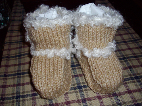 Ravelry: Baby Uggs pattern by Jen Gontier