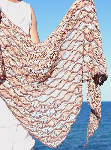 Ravelry: Concha pattern by Jana Huck