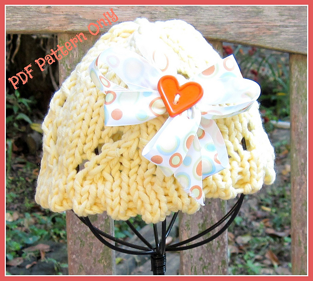 Ravelry: Cloche Eyelet Hat pattern by Jean Fleming