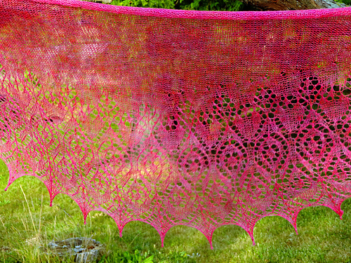 Ravelry: True Love Shawl pattern by Susana Lobos Garcia