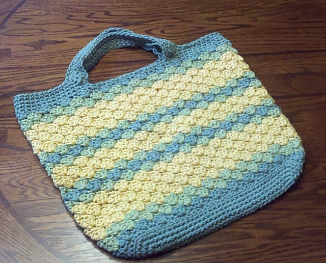 Ravelry: Shell Tote with Lining pattern by Jen Spears