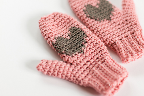 Ravelry: Heart Mittens pattern by Jen Dwyer