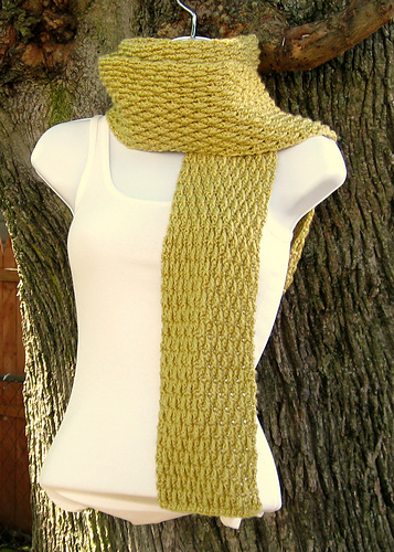 Ravelry: Twisted Ridges Scarf pattern by Jenny Collins
