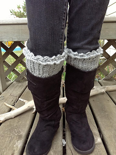 Ravelry: Chelsea Boot Cuffs pattern by Crochet by Jennifer