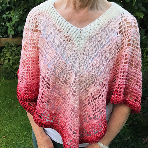 Ravelry: Plaza Shoulder Cover pattern by Kathryn Middleton