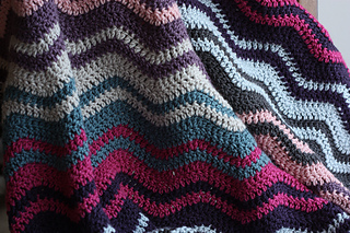 Ravelry: jenevey's Ripple Baby Blanket