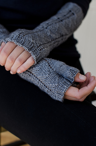 Ravelry: Saturnalia pattern by Jen Lucas