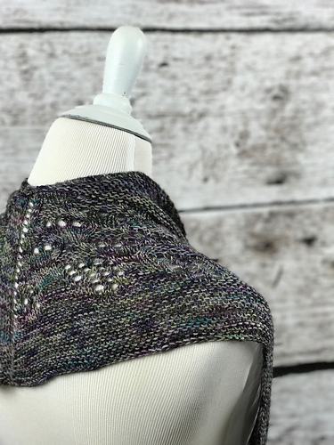 Ravelry: Duvessa pattern by Jen Lucas
