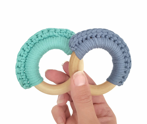 Ravelry: Easy Breezy Baby Teether pattern by Jennifer Ditton