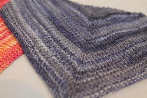 Ravelry: Wolf Scruff pattern by Jenn Sheelen
