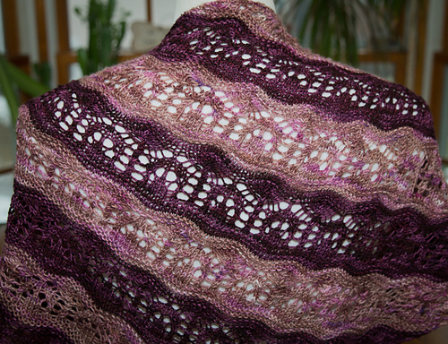 Ravelry: High Tea with Jam Crumpets pattern by Jenn Sheelen