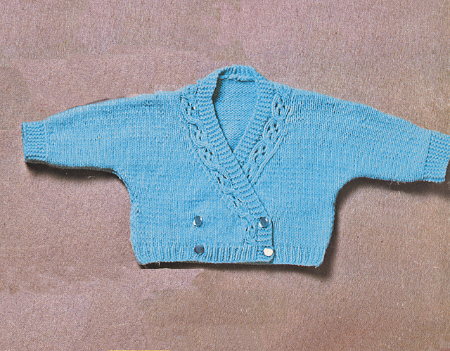 Ravelry: Baby's Coats: Cross-over Cardigan pattern by Lyric (Pattern ...