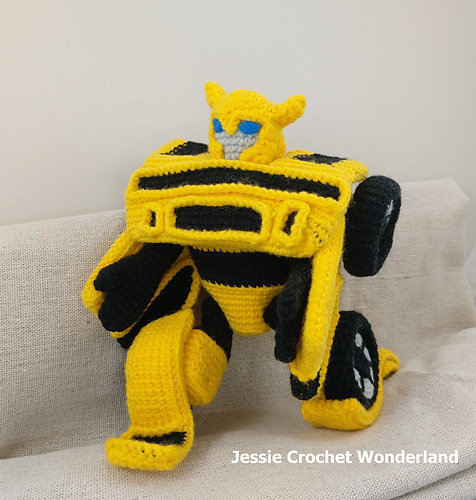 Ravelry: Transformers Bumblebee pattern by Jessie Lin