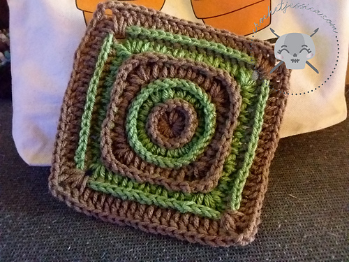 Ravelry: Button Ridges pattern by Jessica Phillips