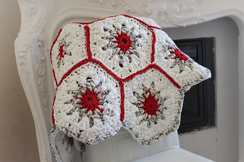 Ravelry: Hexagon Tree Skirt pattern by Jessica Venture