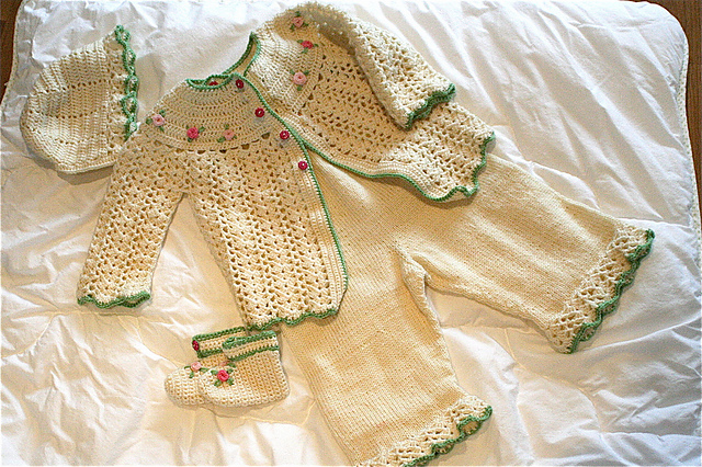 Ravelry: 0314-3 Crocheted Baby Sets pattern by Ingjerd Thorkildsen