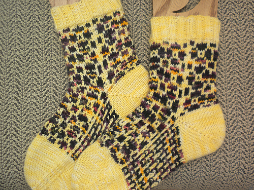 Ravelry: Voila Viola pattern by Allison Janocha