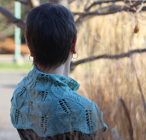 Ravelry: Meandering Leaves Cowl pattern by Jodie Gordon Lucas