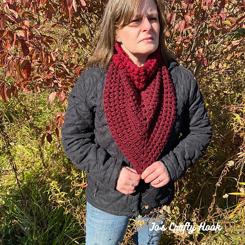 Ravelry: Welsh Braided Cowl pattern by Jo's Crafty Hook