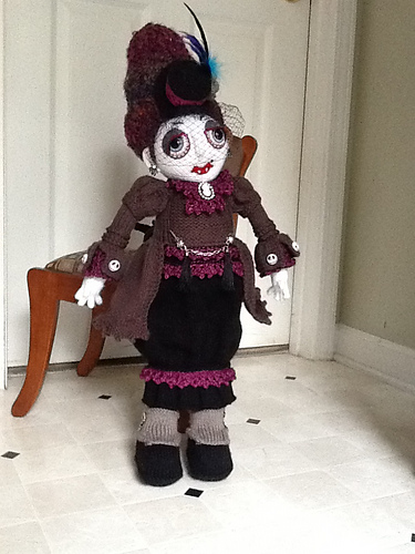 Ravelry: Drusilla and Raven pattern by Deena Thomson-Menard