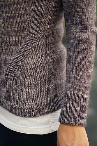 Ravelry: Bello pattern by Joji Locatelli