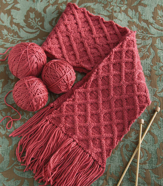 Ravelry: Criss-Cross Cable Scarf pattern by Alicia Kachmar