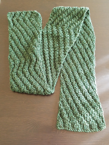 Ravelry: Diagonal Stripe Scarf pattern by Katrina Walser