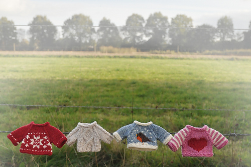 Little Koala's Polar Express Sweater : r/knitting