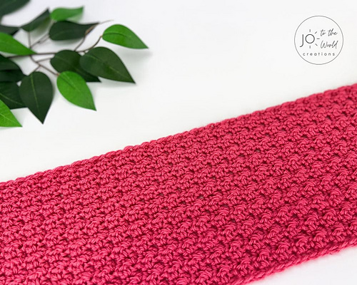 Ravelry: Easy Infinity Scarf pattern by Jo Edwards