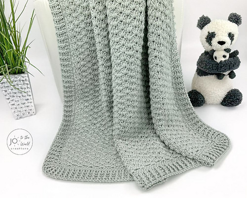 Ravelry: Cozy Cuddles Baby Blanket pattern by Jo Edwards