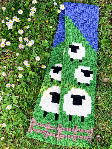 Ravelry: Sheep Scarf pattern by Joy Roca