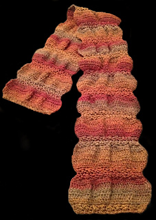 Ravelry: Ruffle Cinch Scarf pattern by Jessica Hildreth