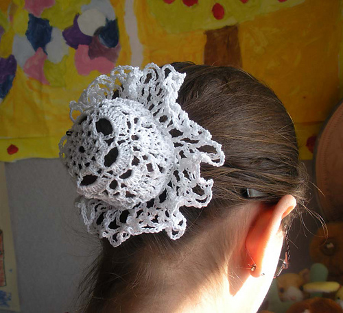 Ravelry: bun / snood from doily pattern by Wendy Harbaugh