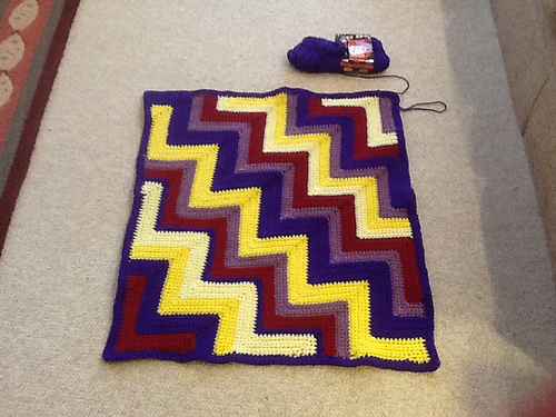 Ravelry: Diagonal Ripple DIY pattern by Judith Russell