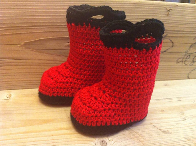 Ravelry: Fireman Boots pattern by rene jtkdesigns