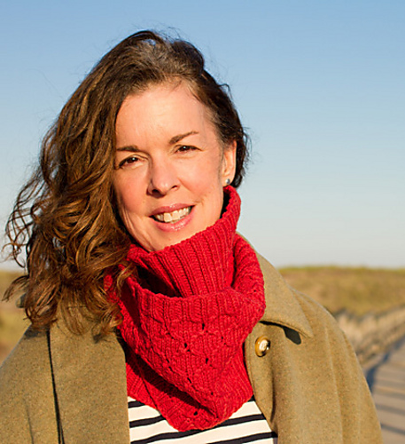 Ravelry: Cosi Cosa pattern by Julia Farwell-Clay