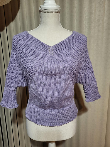 Ravelry: Top Down (Almost) Seamless Pull pattern by Norah Gaughan