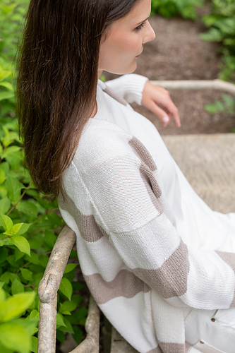 Ravelry: Ronin pattern by Julie Hoover