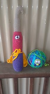 Ravelry: Gee Hook and Ravel the Yarn Ball pattern by Greybriar Hollow