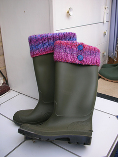Ravelry: julsno's green welly toppers