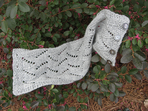 Ravelry: Swerve Cowl pattern by Sarah M. Goodwin