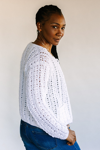 Ravelry: Eleanor White Boxy Cardigan pattern by Simone Francis